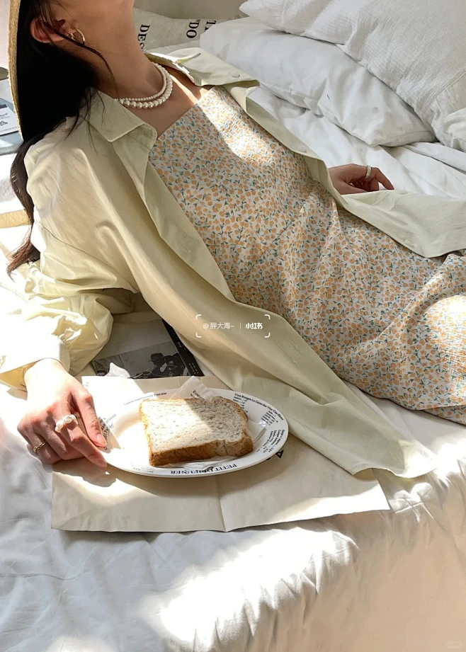 ins韩风拍照｜不看镜头拍出ins风氛围感照片_6_胖大海-_来自小红书网页版-花瓣网