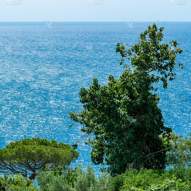 西西里岛的海岸