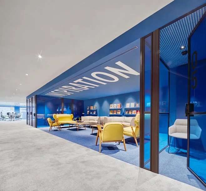 Caixabank Offices | Miriam Barrio : This interior design project was ...