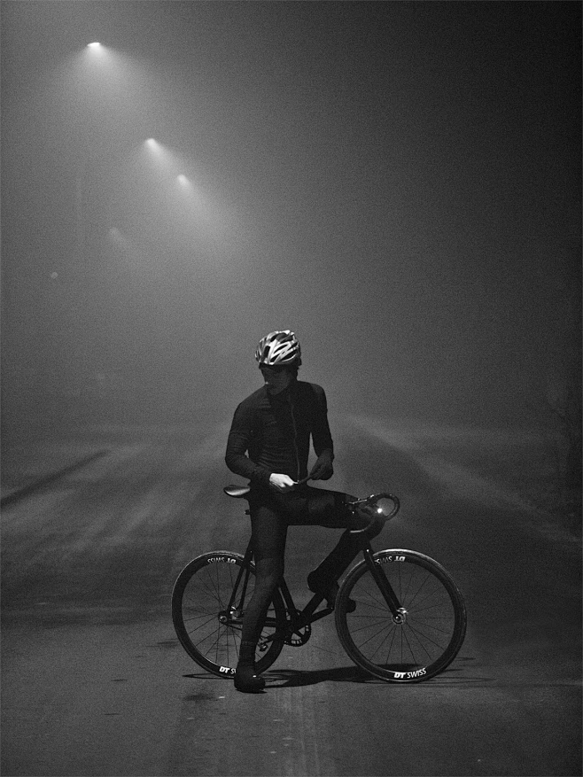 Ghost Town by Janosch Abel : Steel frame. No breaks. Fixed gear. Fixie ...