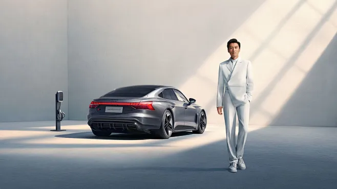 谢霆锋代言的奥迪e-tron GT汽车广告摄影图---酷图编号1364878-花瓣网