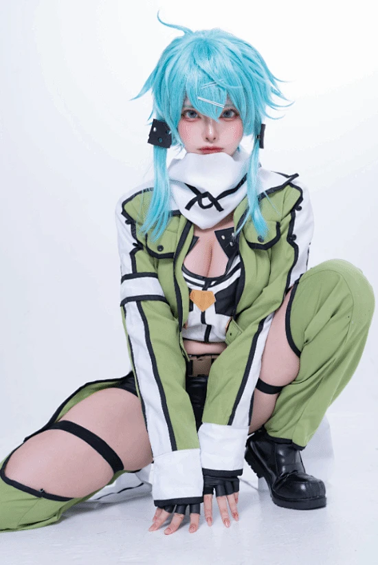 日本樱花妹“Etocha_cos”的COS合集图赏，其身材在黑丝的加持下显得更为夺目，一起欣赏下~-花瓣网