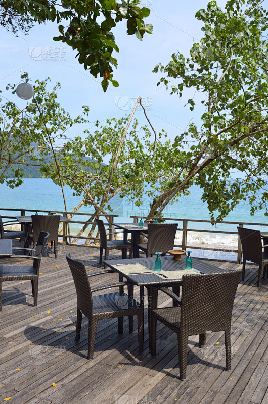 马来西亚,浮罗交怡岛,垂直画幅,水,天空,美,沙子,椰子,旅行者,夏天