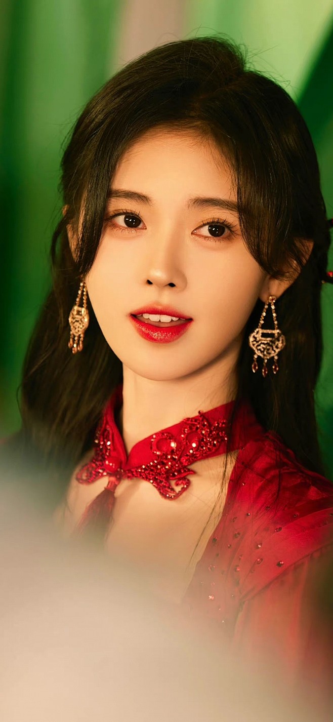 鞠婧祎 采集@别致的七