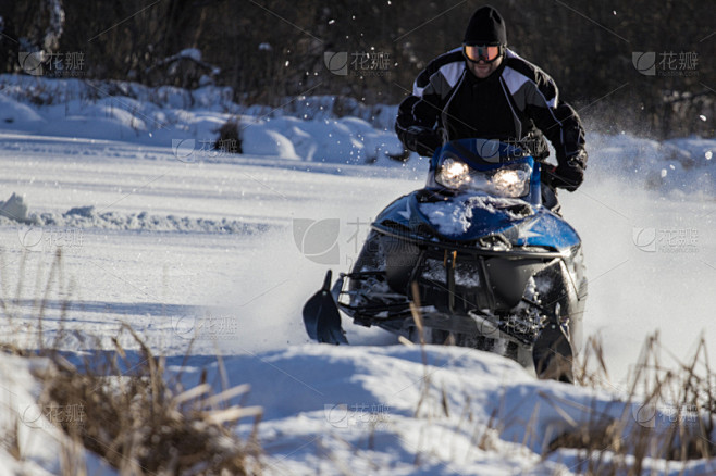 Snowmobile driving