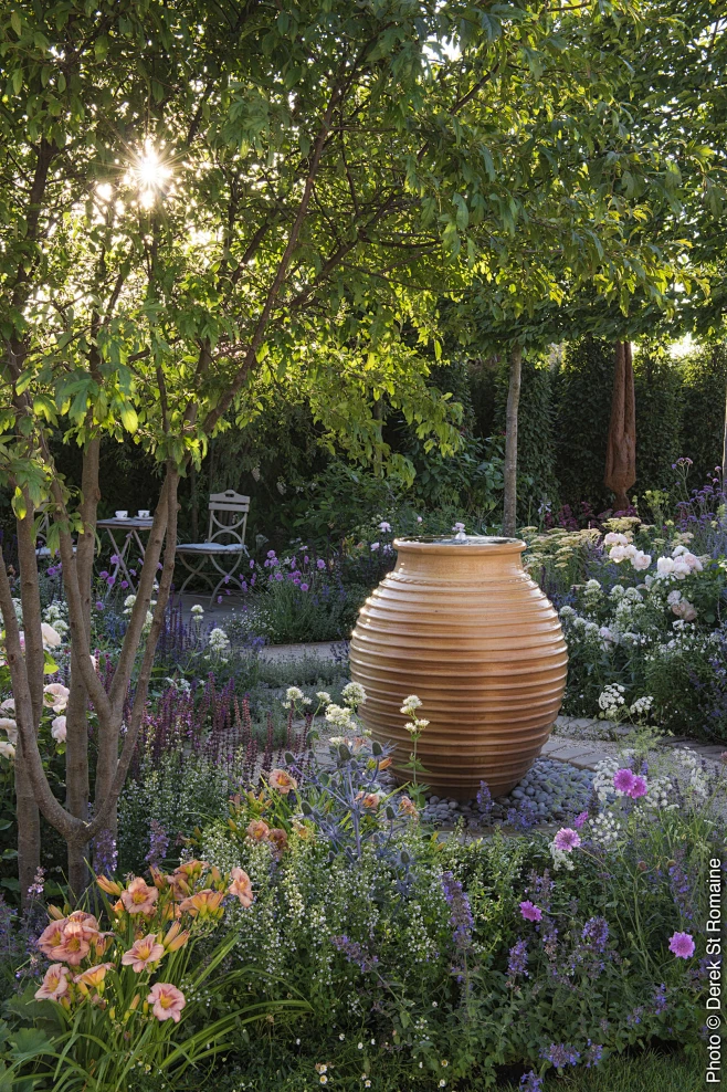 Best of Both Worlds - Bali Go Landscape Show Garden at RHS Hampton ...