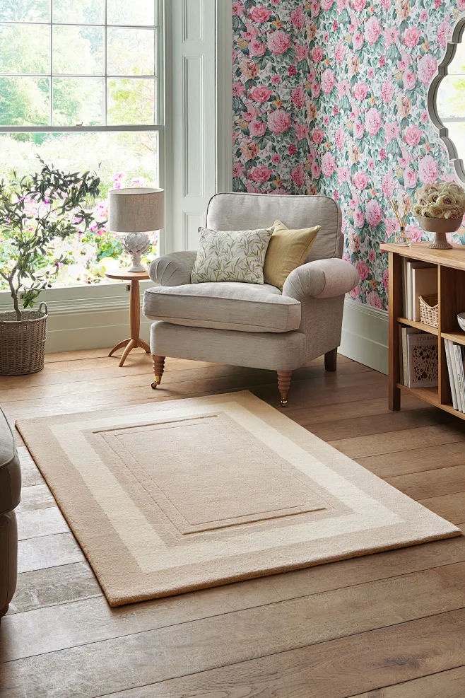 Buy Laura Ashley Lewes Rug from the Next UK online shop-花瓣网