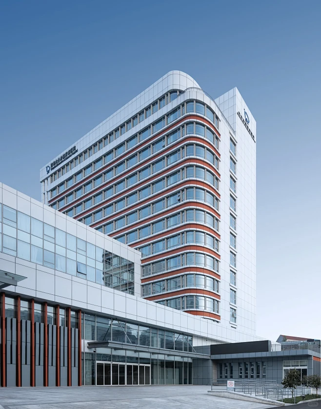 青岛内分泌糖尿病医院丨建筑摄影-花瓣网