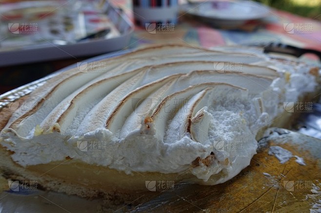 柠檬蛋白派法国美食