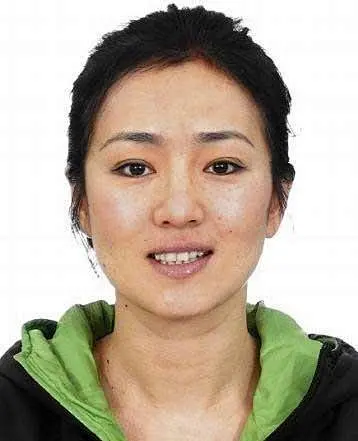 18位女星素颜照PK 刘诗诗证件照被赞天然美人 -花瓣网