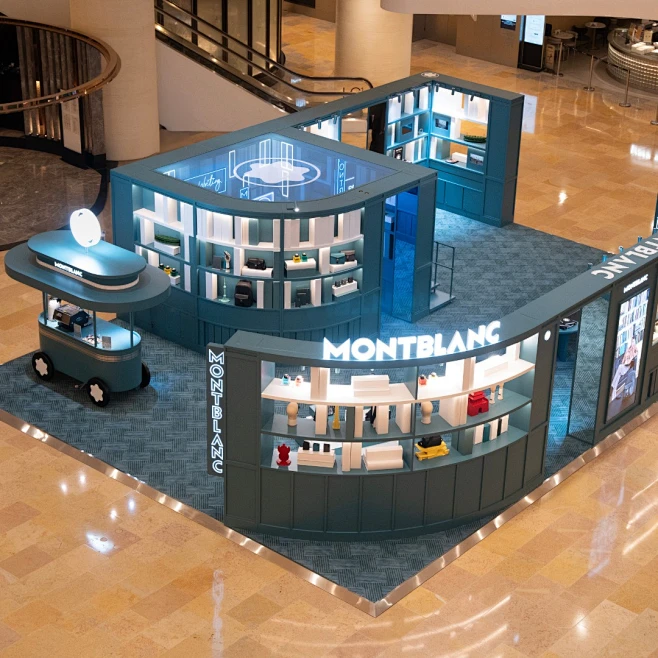 Photo by Pacific Place Hong Kong on September 13, 2023.-花瓣网