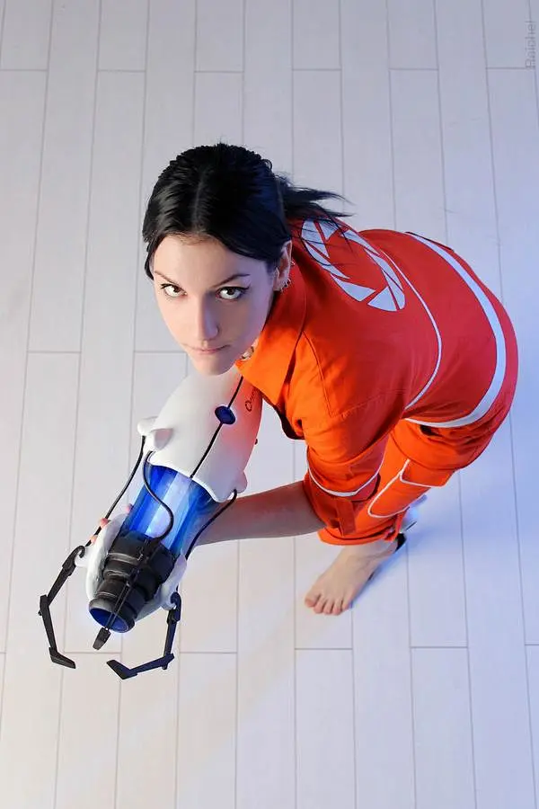 Chell - Portal by lAmikol-花瓣网