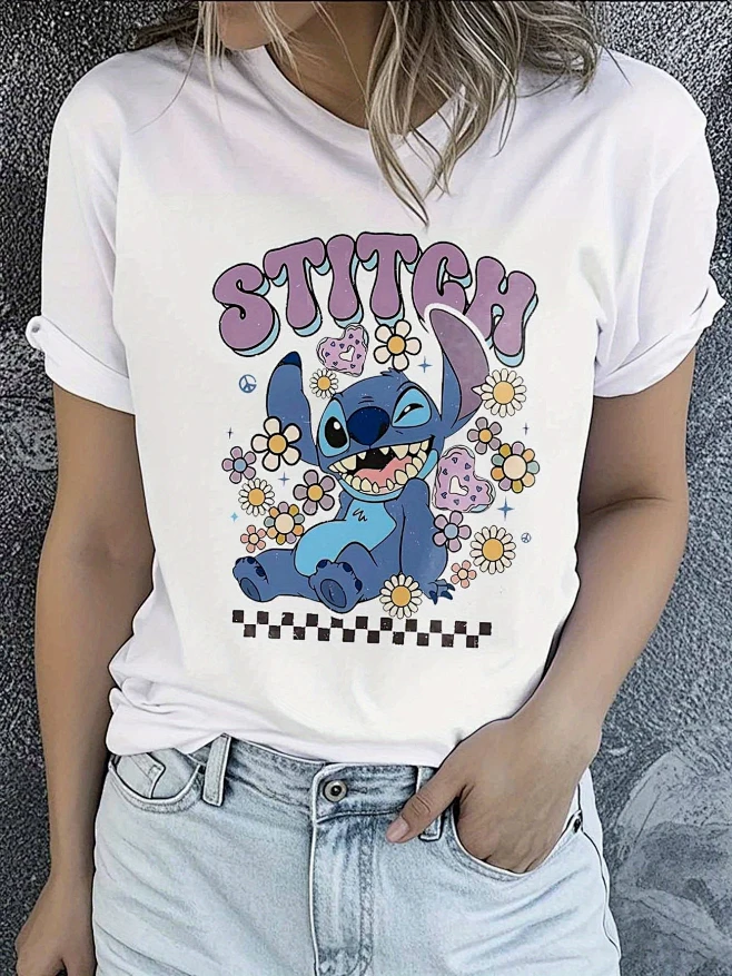 女士缝纫图形t恤 - 白色休闲圆领，短袖，透气t恤，带有丰富的花卉设计，非常适合春夏穿着，休闲穿着t恤 | 乐观的图形t恤 | 中等弹力材质 ...