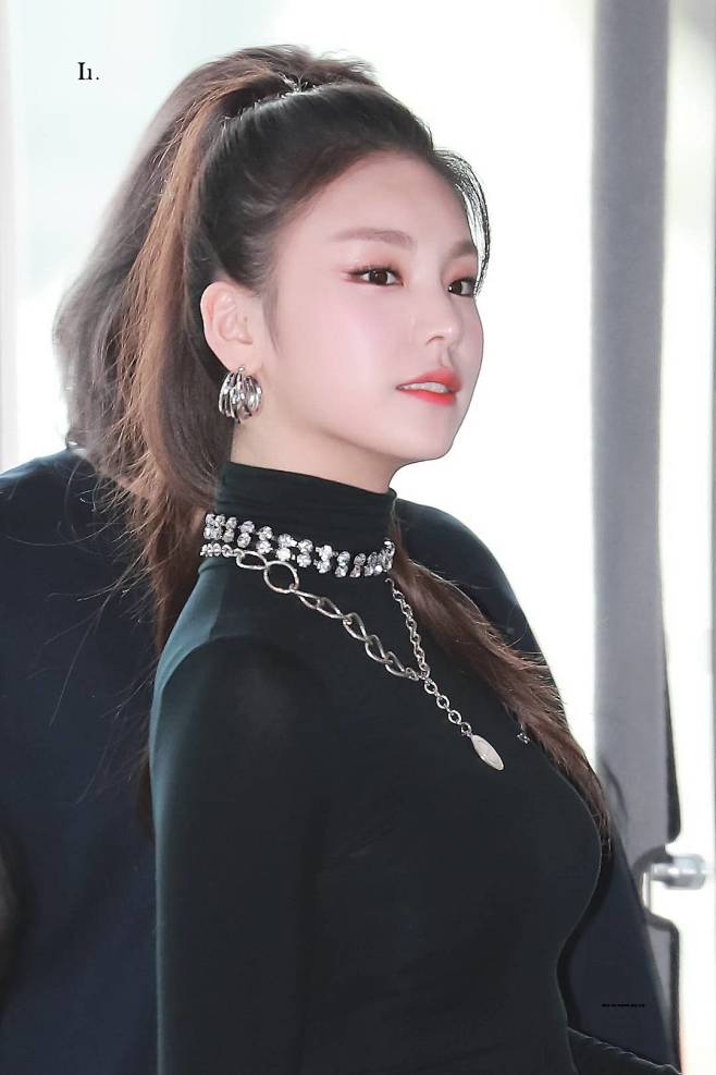 ITZY 黄礼志