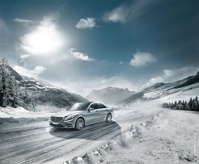 Mercedes-Benz Snow Monster : The Mercedes-Benz 4MATIC print campaign ...