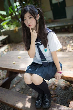 ★制服女生……[校园女生 舒舒 136p]……第一百五十七辑 - 美女人体艺术_美女诱惑_更好好看的美女图片大全_美女贴图-花瓣网