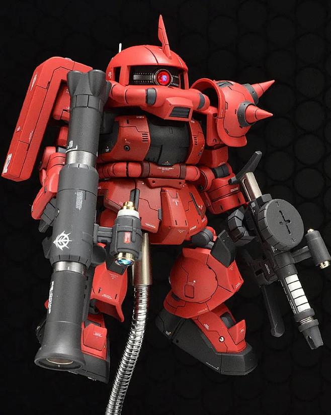作者：A'kkiy，SDCS 夏亚专用扎古；分享自微信公众号：Hobbyss高达模型（HobbyssGundam）。