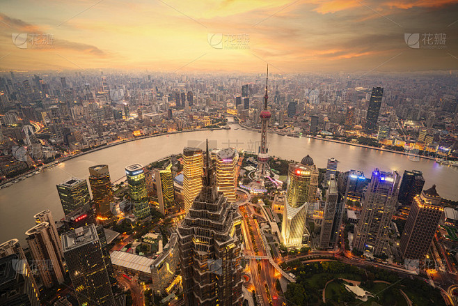 上海天际线城市景观，上海陆家嘴金融商务区