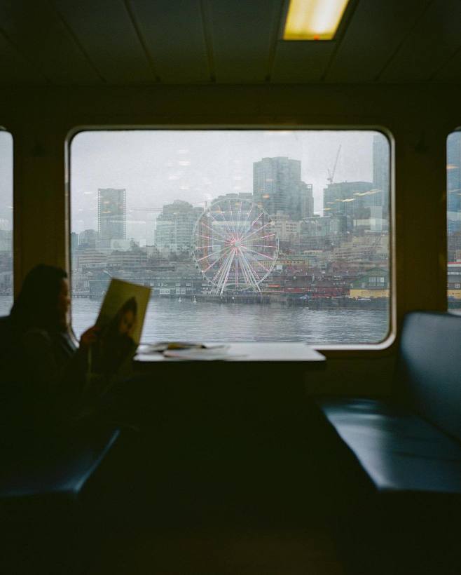 窗 | Kristopher Shinn