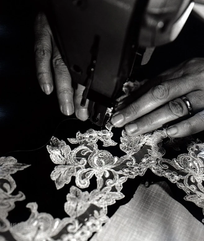 点击查看源网页-花瓣网