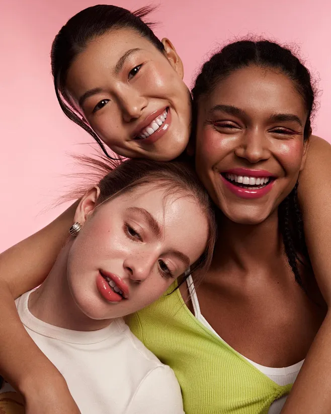 Grab some Coconut Lip Glosses to your ppl! Let’s make fun together! # ...