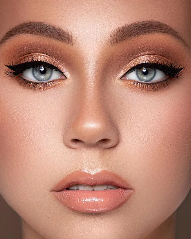 post-production-retouch-laurent-experience-since-2015-retouch-type