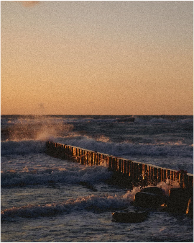Ocean portrait 35mm sea analog Sony Nikon color edit-花瓣网