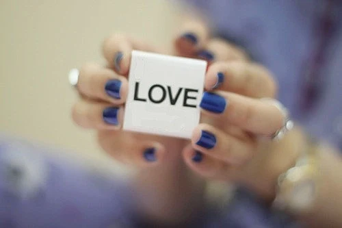 该用什么方式来表达LOVE-花瓣网