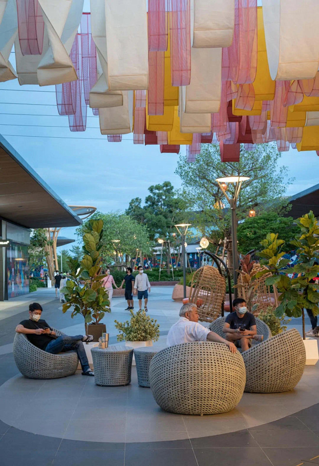 Project name:Siam Premium Outlets BangkokCompany name:Landscape Collaboration.,Ltd. (LCO)Website ...