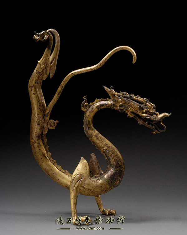 鎏金铁芯铜龙-馆藏精品-陕西历史博物馆 陕西省文物交流中心