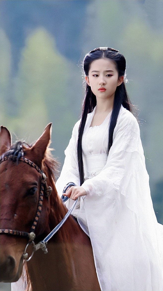 刘亦菲《神雕侠侣》 骑马的小龙女 全景壁纸