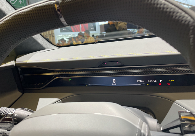 71d81dbc-350c-43eb-a59c-2963baf26e7f