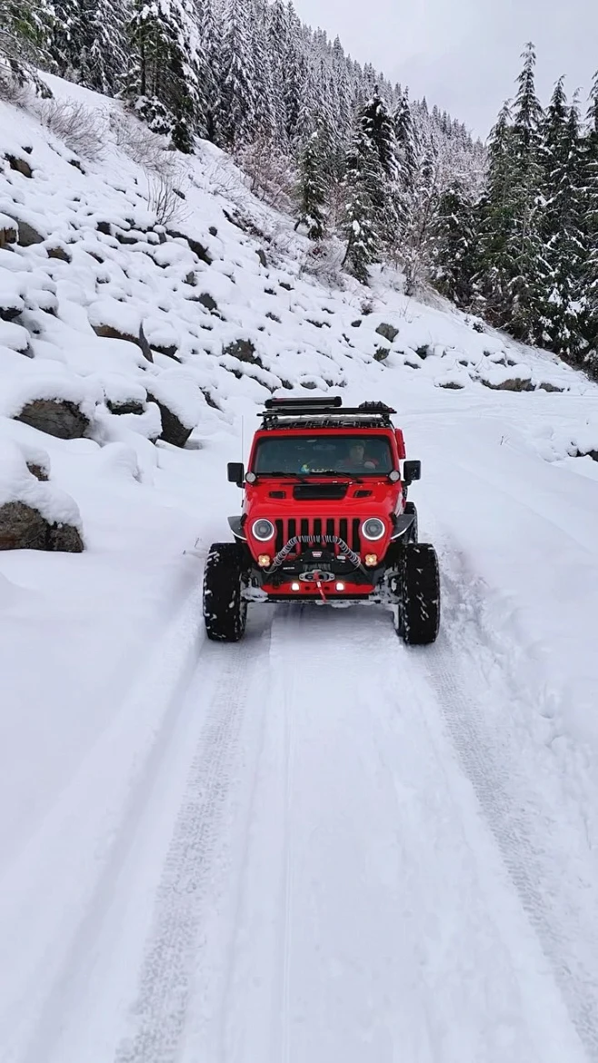 Just kidding .... . Or am I ‍♂️. HAHA I totally am. It's been a while ...