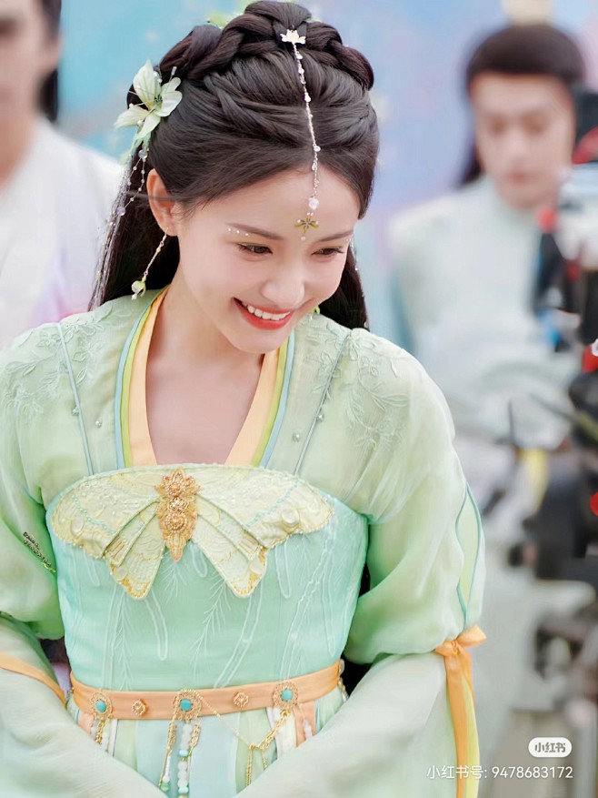 Camera_XHS_16801897453651000g0082900rmuafu0505o4m