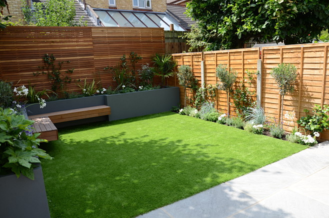 small-garden-design-fake-grass-low-mainteance-contempoary-design-sleek ...