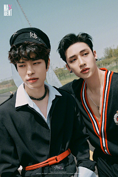 Kpop 男团 Stray Kids-花瓣网|陪你做生活的设计师 | N 1st Album『THE SOUND』团体预告公开，期待麋鹿 ...