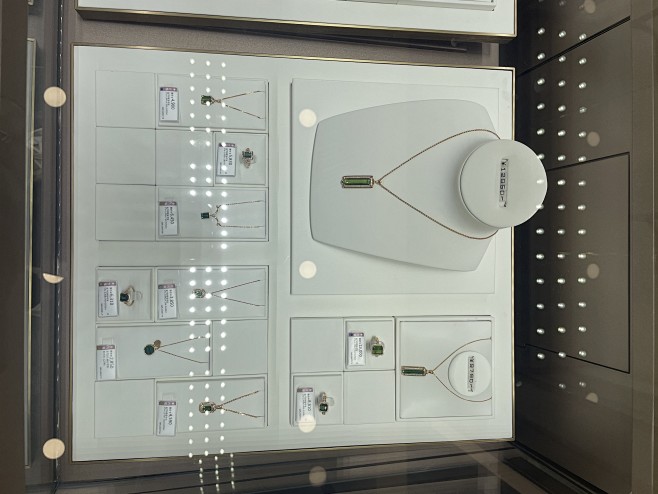 1dc0fabb-b029-4ba3-87e6-a23b5e024f33