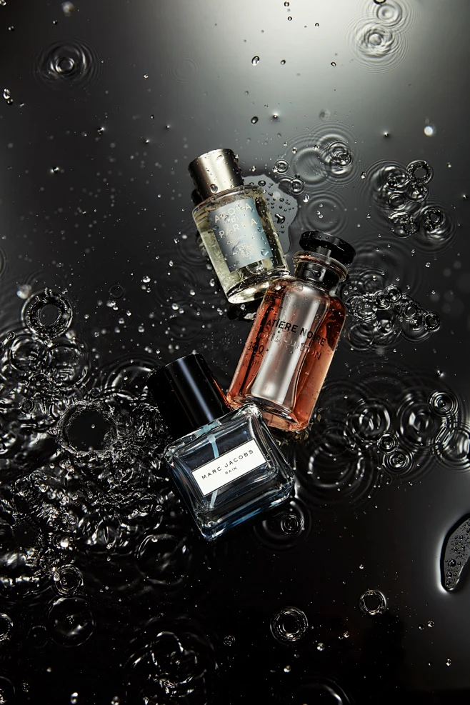 Perfume. magazine advertisement-花瓣网