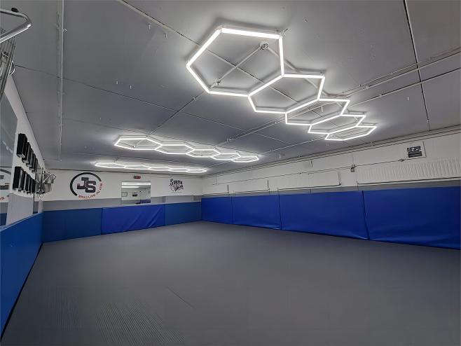 ️Our TUFF-HEX Lighting Vastly Improving The Ambience & Modernising This ...