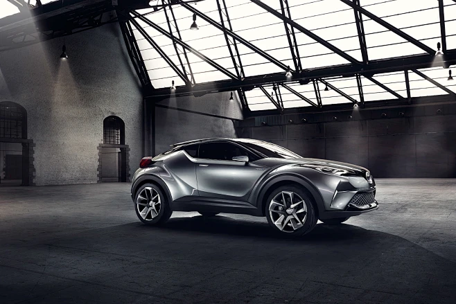 Toyota Concept CHR : A mix between Advertising Marketing and Press ...