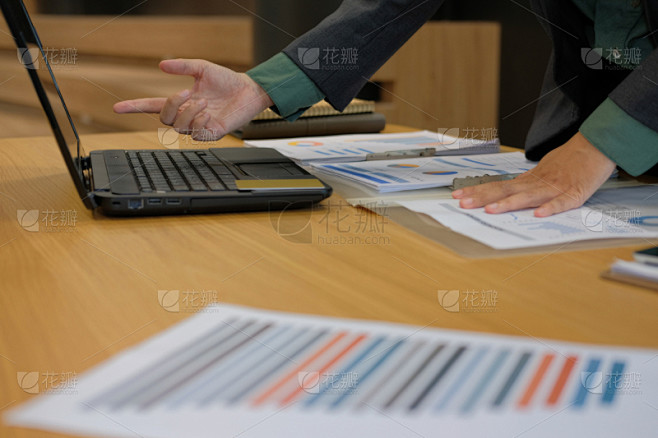 新创企业,男商人,男人,笔记本电脑,使用电脑,商务,计算机,一个人,泰国,技术