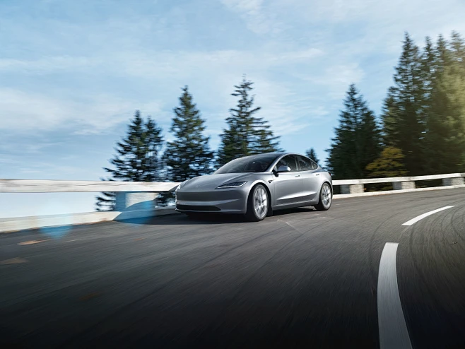 Tesla Model 3 :: Behance-花瓣网