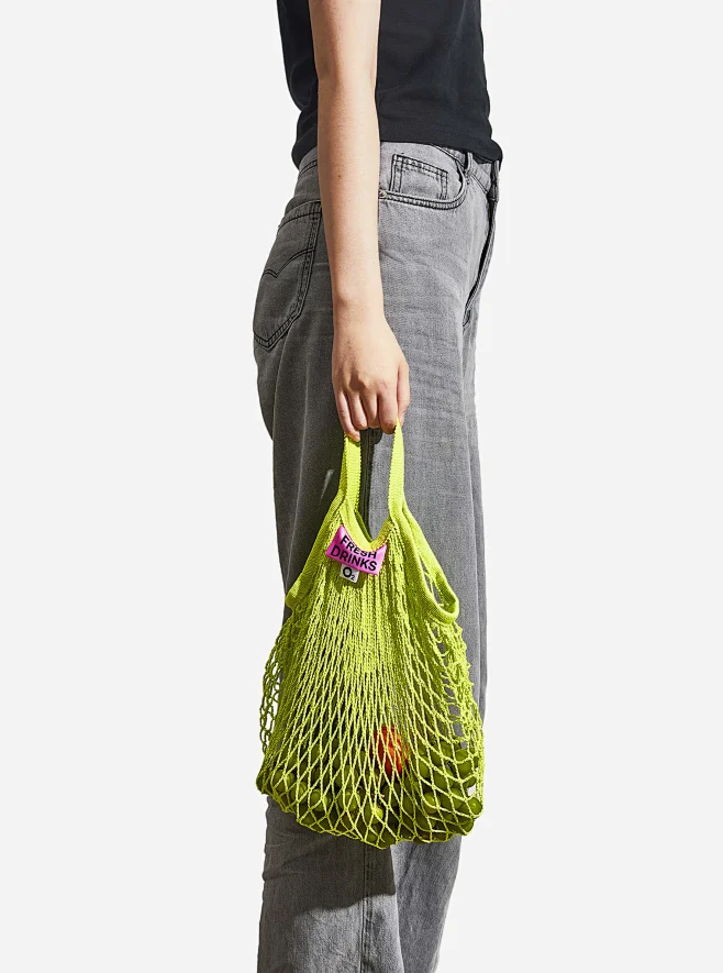 Behance 上的 Brand Identity Design for O2 Fresh Drinks-花瓣网