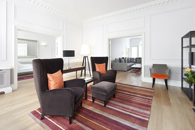 45887569-H1-Apt_23_Reception-花瓣网