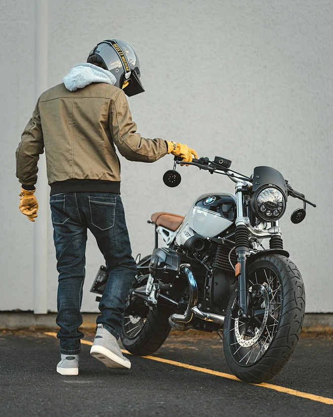 Photo shared by Niklas - Motorcycle Photography on April 11, 2023 ...