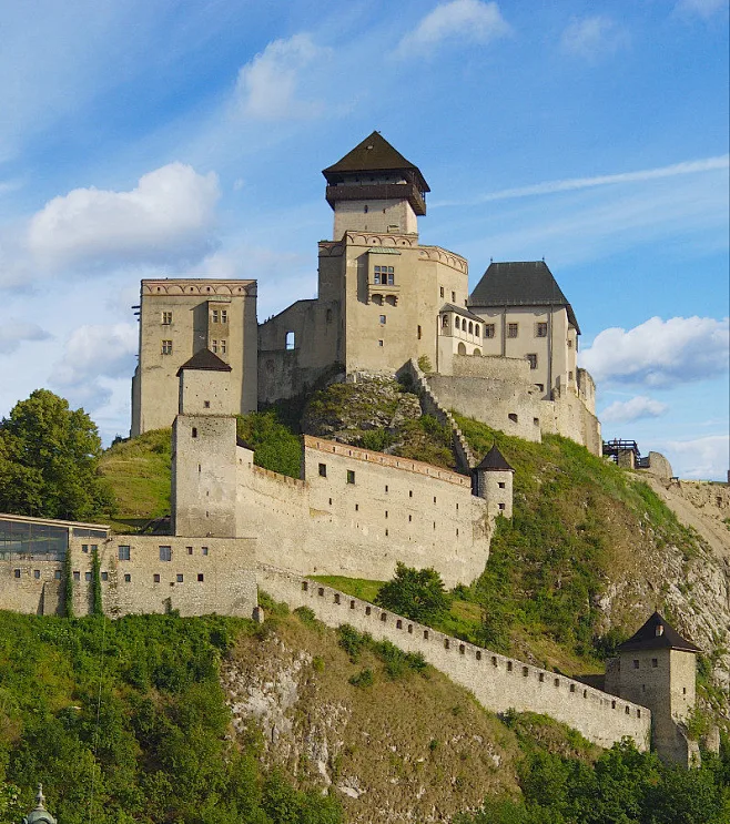 “trenčín castle”的图片搜索结果-花瓣网