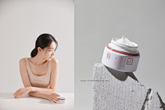 人物库-花瓣网|陪你做生活的设计师 | 「三草两木红晶眼霜」摄影全案