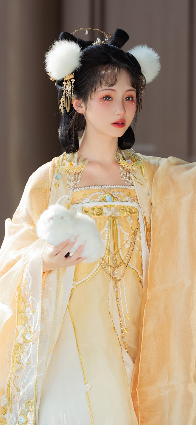 玉兔迎春 采集@别致的七 cr：子小浔