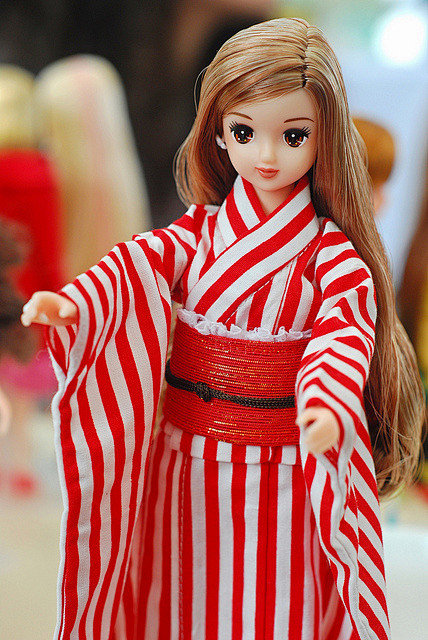 Jenny 城堡lobeira。和服为jenny配件，零售