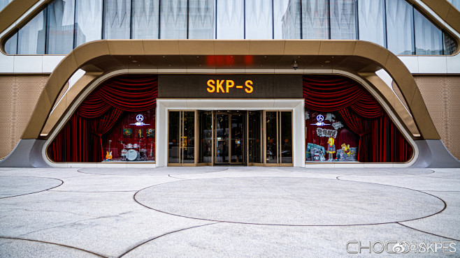 【北京SKP-S】新裤子「悲伤朋克」 × 北海怪兽艺术橱窗展览